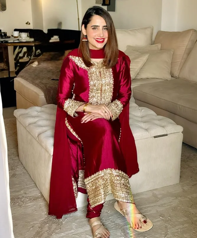 Saniya Shamshad: Biography, Dramas List - WeGreen Entertainment