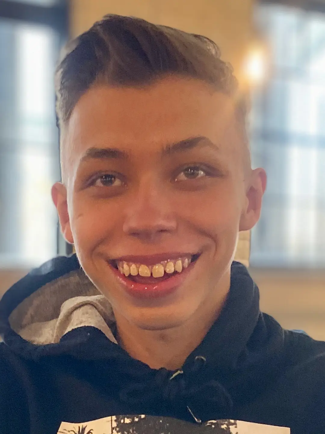 Ashton Gunning: Biography, Movies List - WeGreen Entertainment