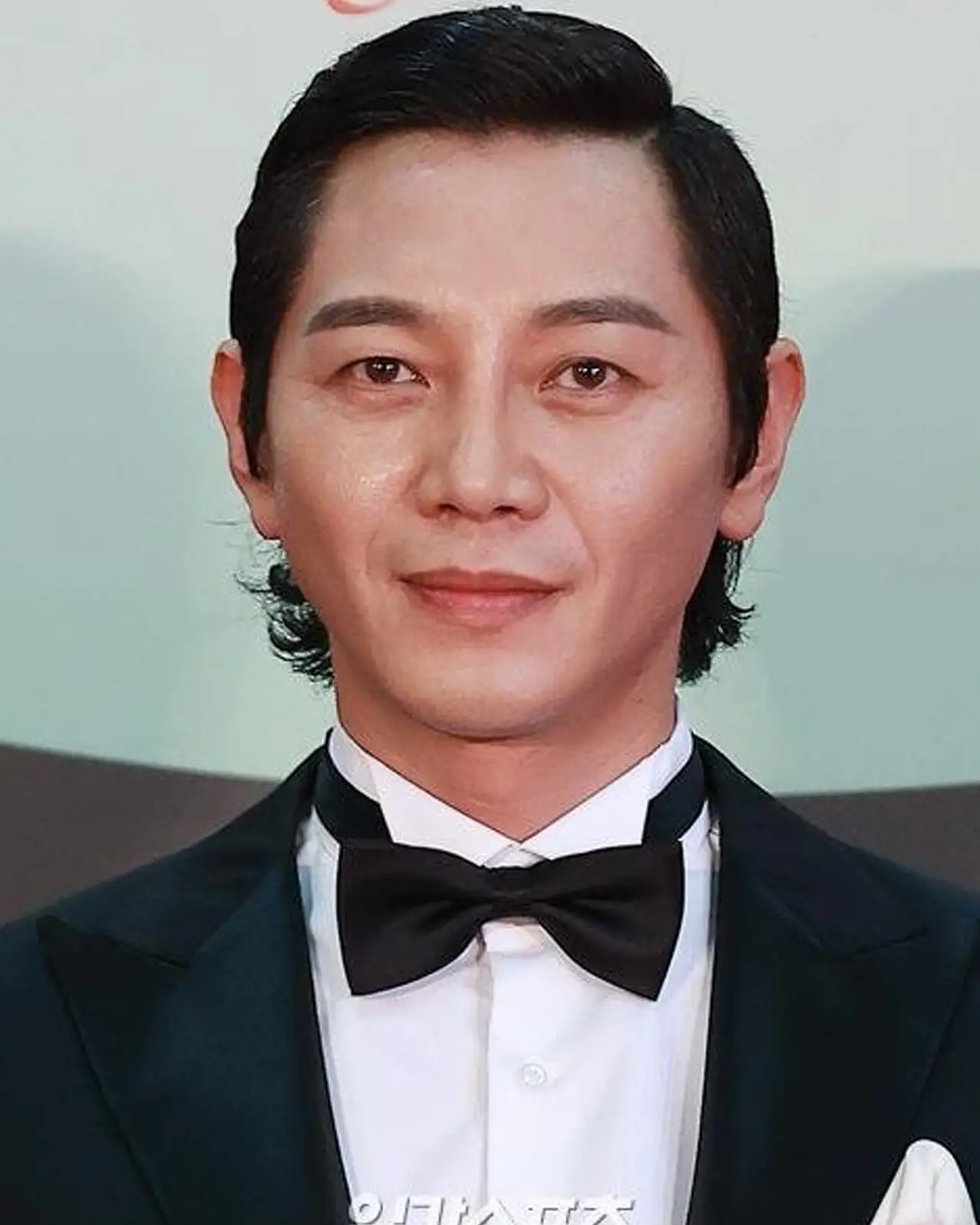 Won Hyun-Joon: Biography, TV Shows & Movies List - WeGreen Entertainment