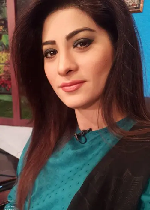 Saba Khan Biography Dramas List WeGreen Entertainment saba-khan-biography-dramas-list-wegreen-entertainment