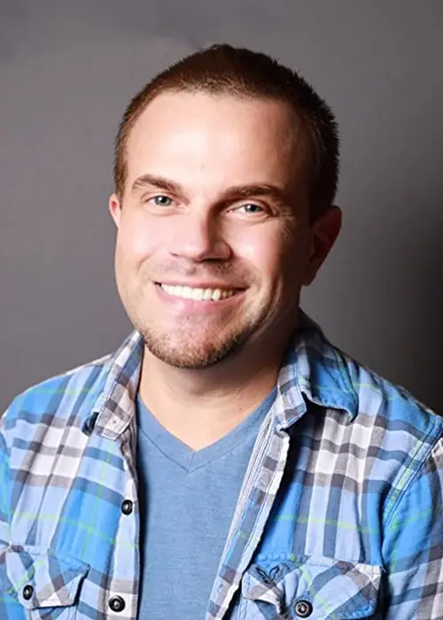 Tom Toland: Biography, Movies List - WeGreen Entertainment