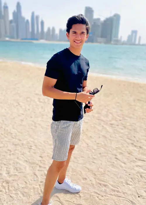 Samar Abbas: Biography, Dramas List - WeGreen Entertainment