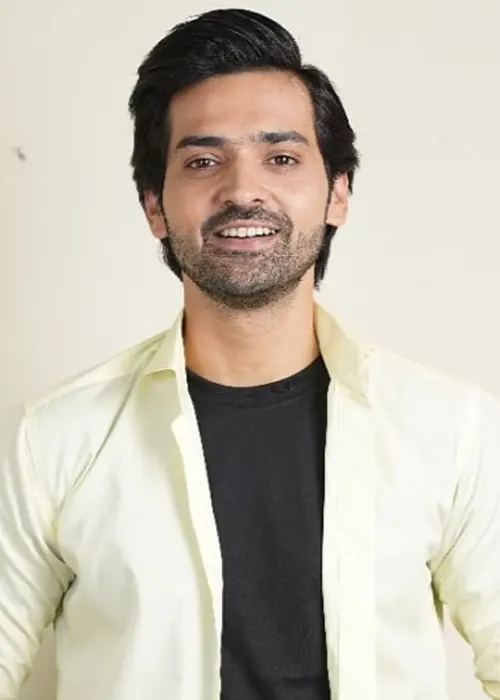 Ahmer Hussain: Biography, Movies List - WeGreen Entertainment